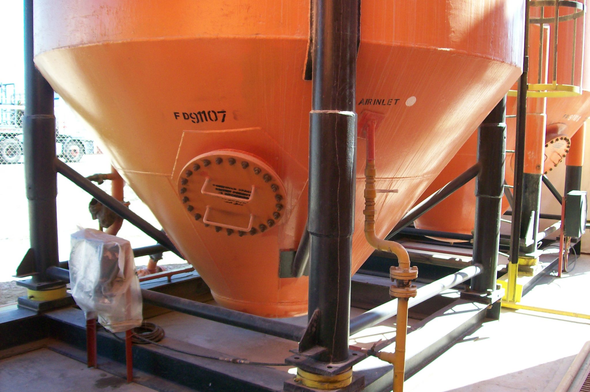 Skid Mounted (Mobile Silos) - Total Solutions